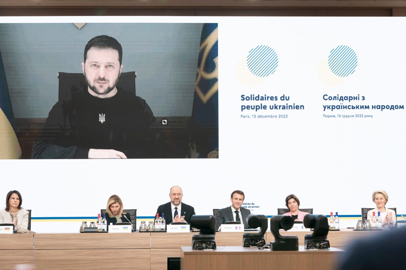 Paris conference, 1 billion aid to Ukraine to get through winter