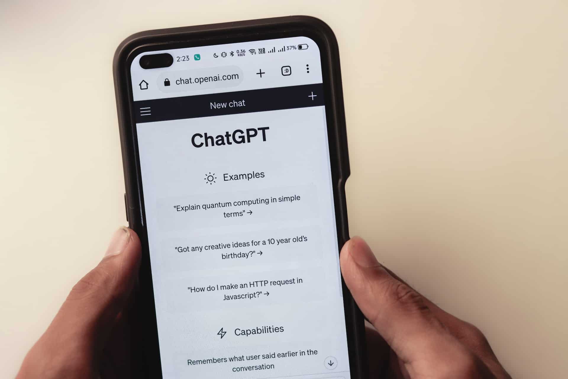 Chatbot development in 2023: the latest trends