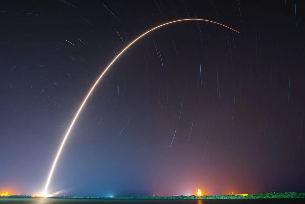 Amazon launches test satellites to challenge SpaceX's Starlink