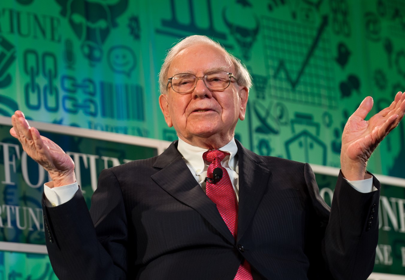 How to double your savings with the Warren Buffett method