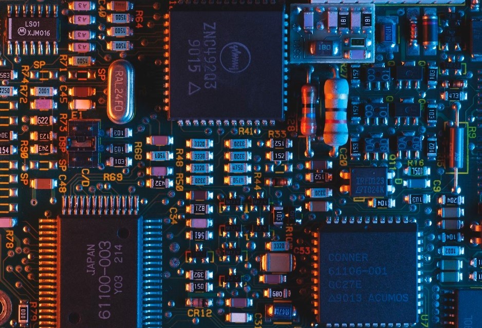 The power of chips and semiconductors in today's world