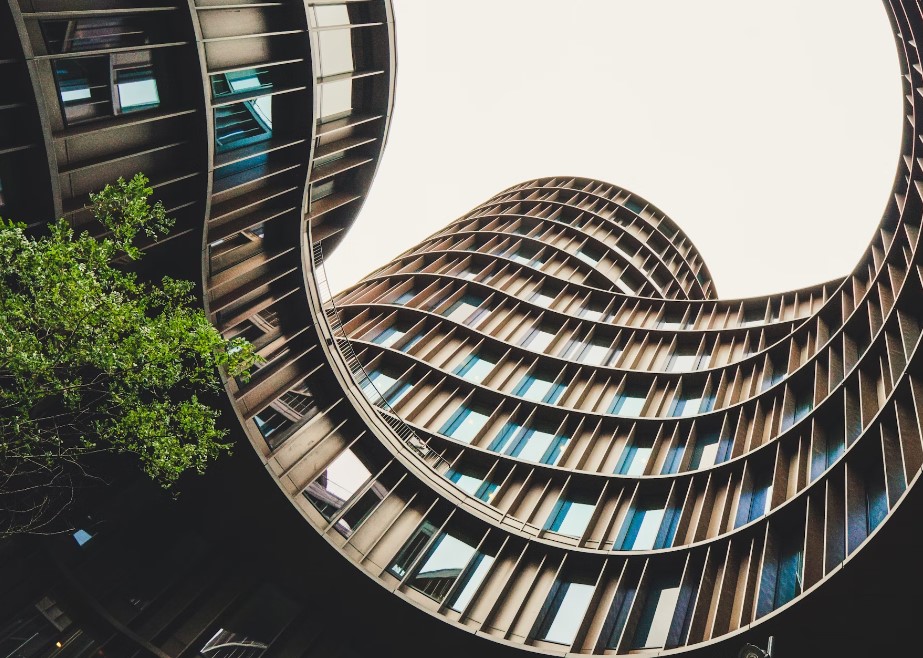 Building of the future: technology at the service of green architecture